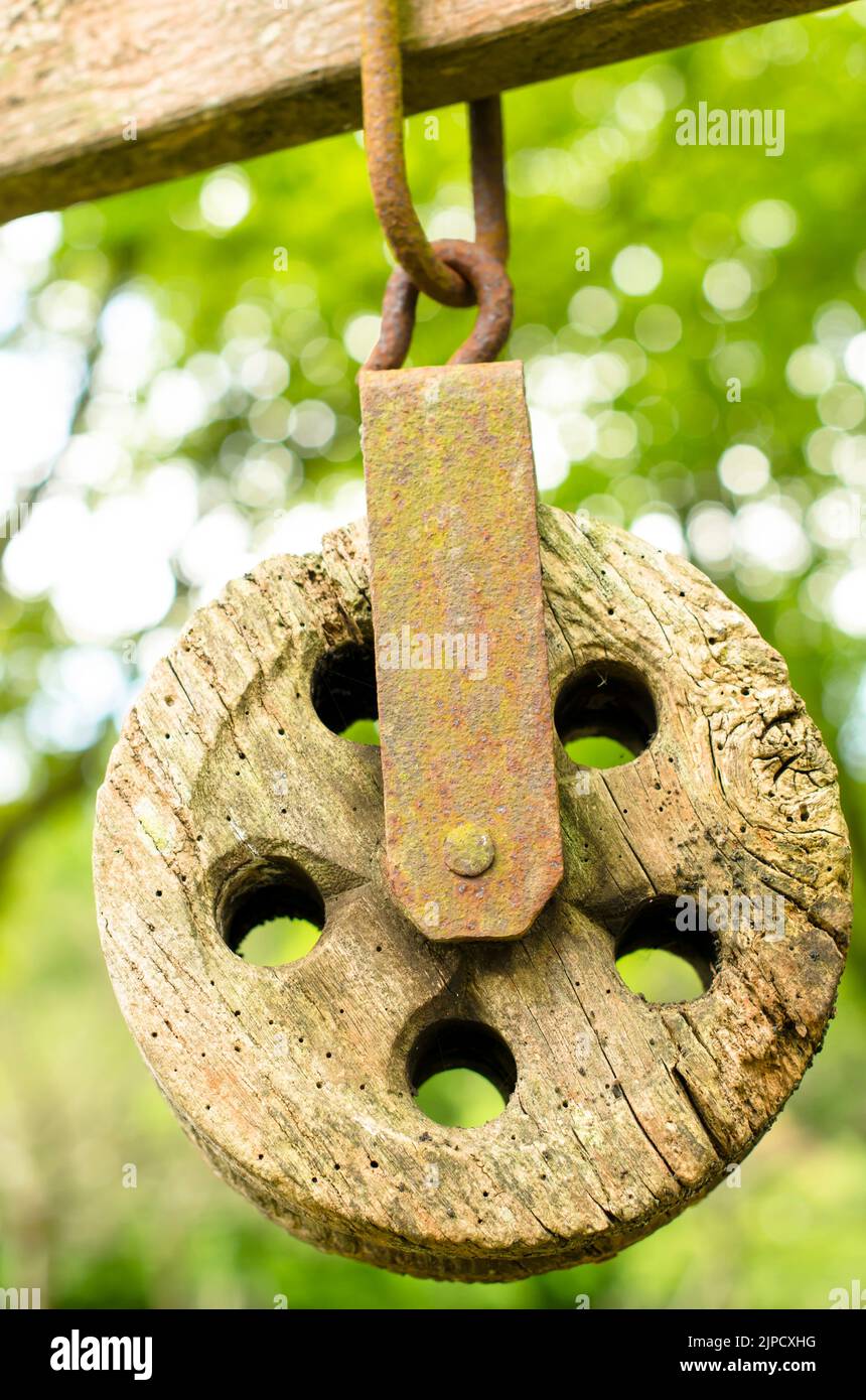 restored well pulley timber heritage weathered sunny day Stock Photo ...