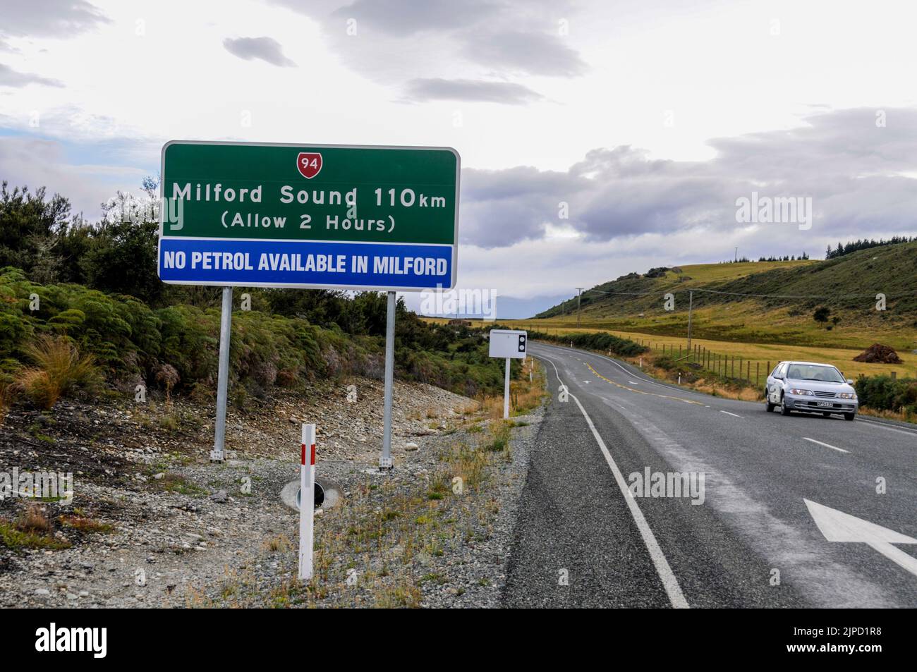 New Zealand Road Sign Stock Photo Alamy new-zealand-road-sign-stock-photo-alamy