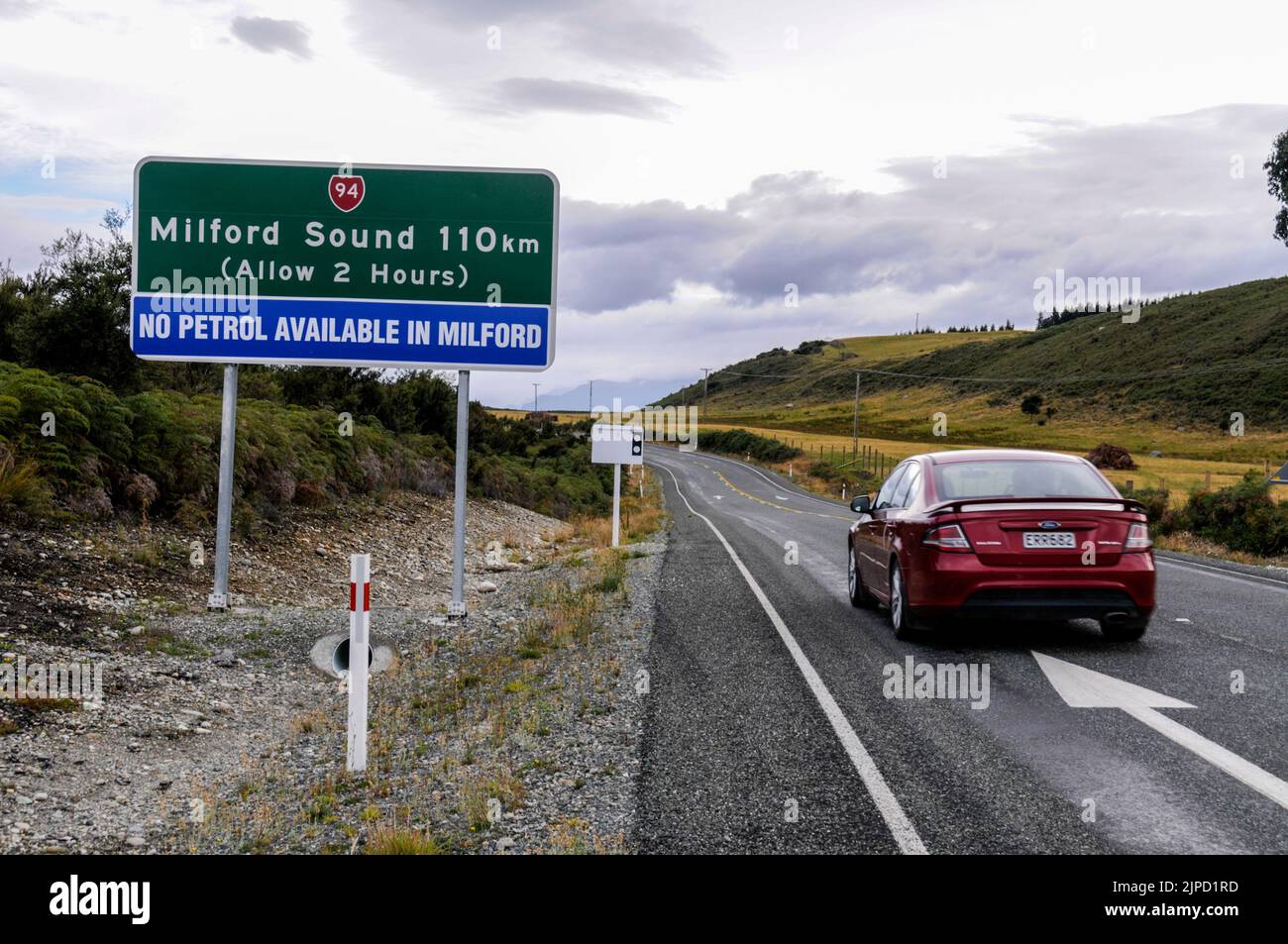 New Zealand road sign Stock Photo - Alamy