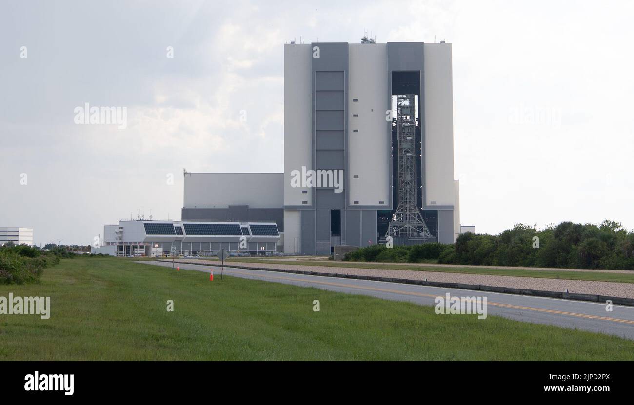 Florida. US, 16/08/2022, The mobile launcher with NASA's Space Launch ...