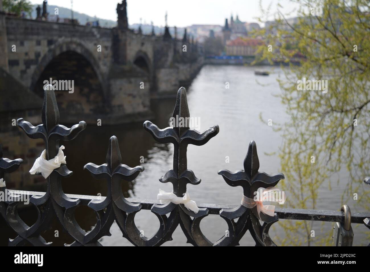 Nostalgic view at the the bridge and river Stock Photo - Alamy