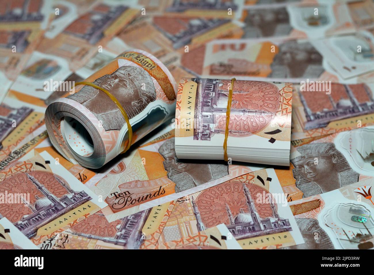 Egypt money rolls of new first Egyptian 10 LE EGP ten pounds plastic ...