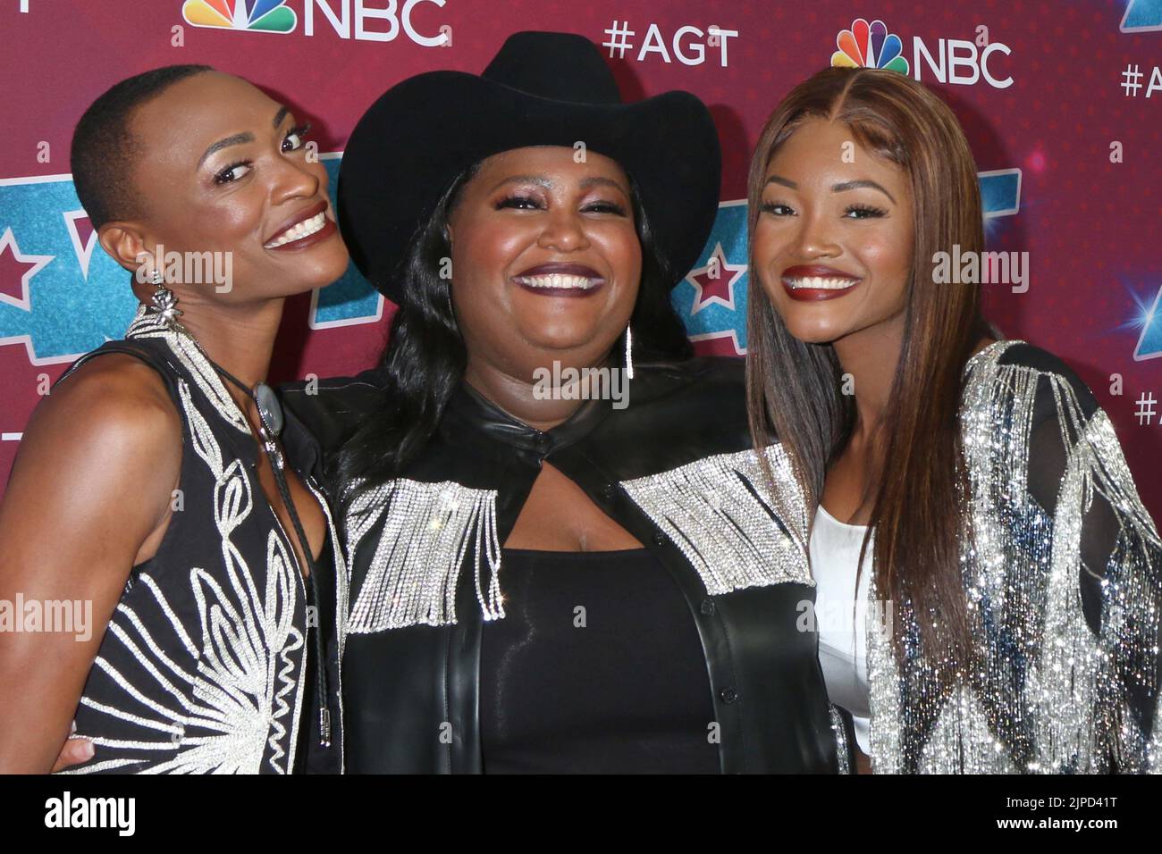 Pasadena, USA. 16th Aug, 2022. Chapel Hart, Trea Swindle, Danica Hart ...