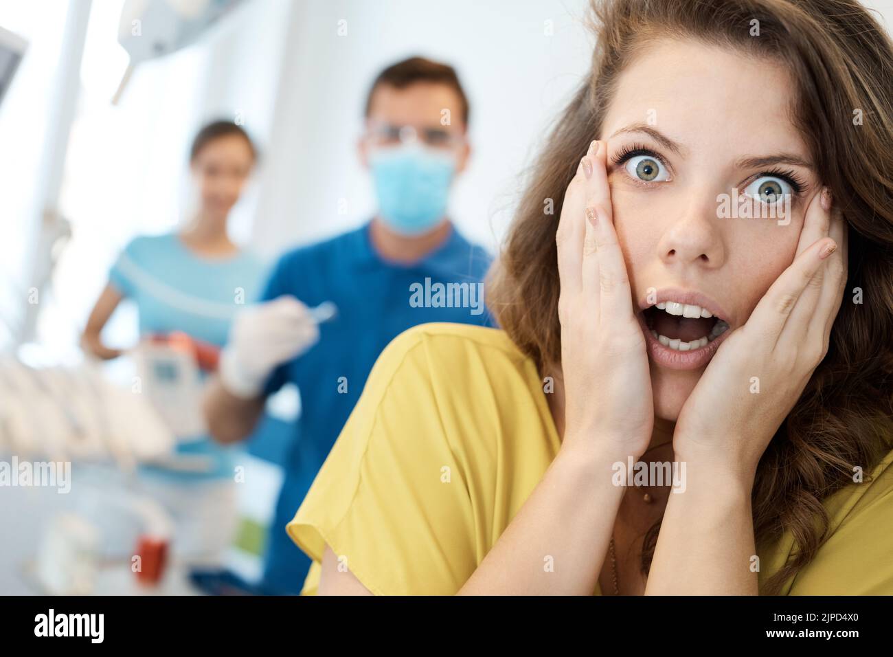 dentist, patient, panic, dentists, patients, panics Stock Photo - Alamy