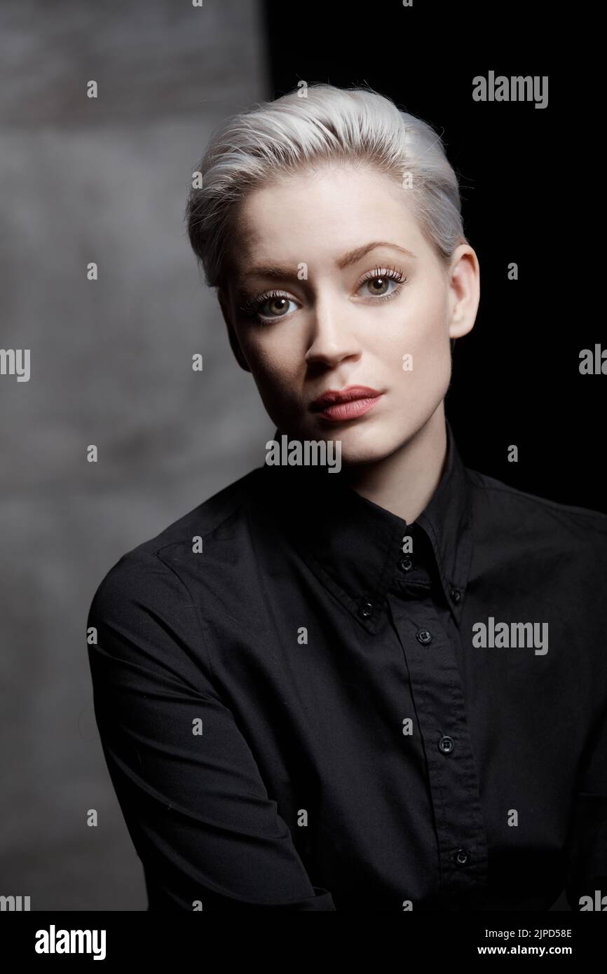 young woman, serious, portrait, girl, girls, woman, young women ...