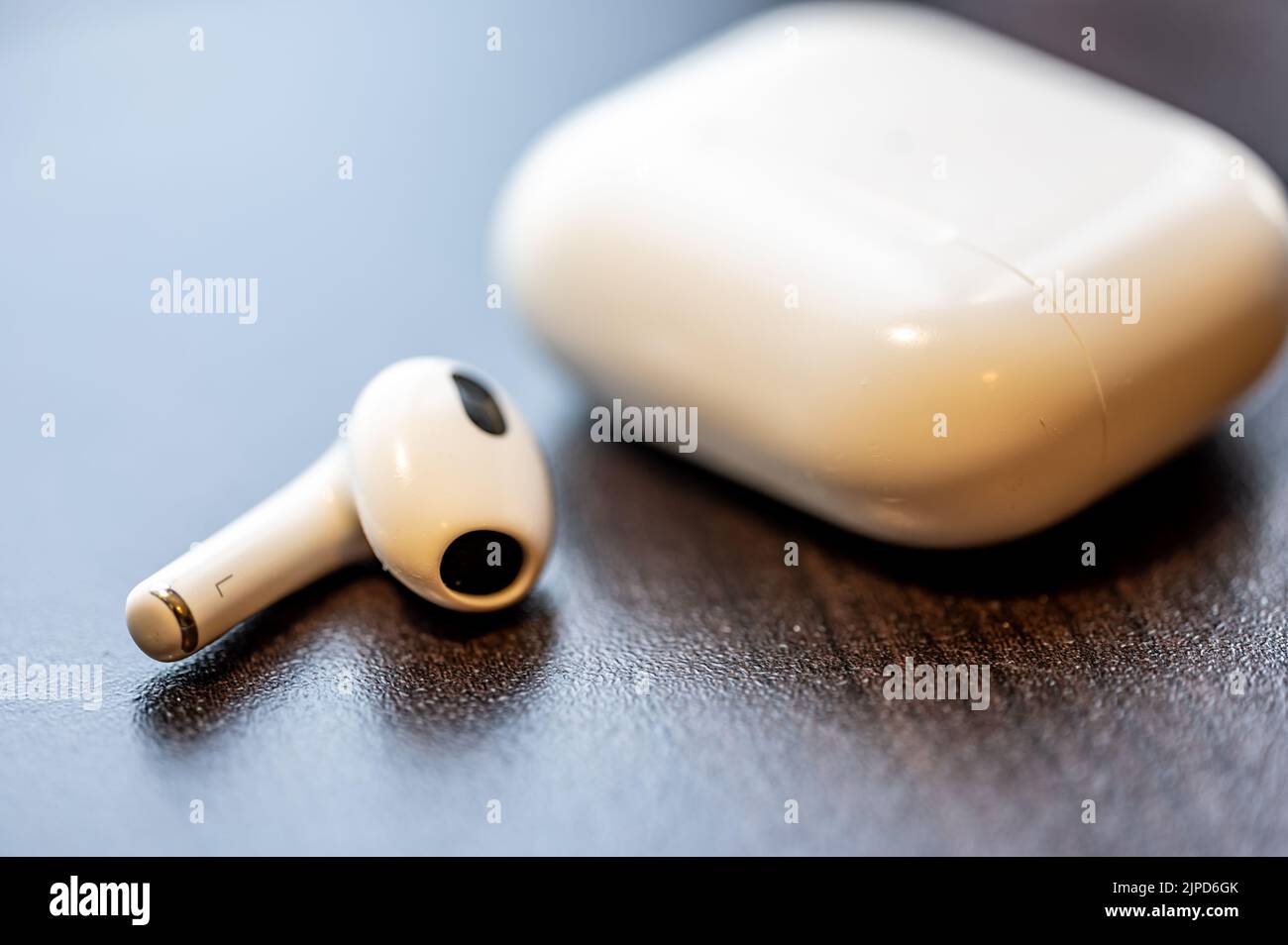 Airpods pro ear hi-res stock photography and images - Alamy