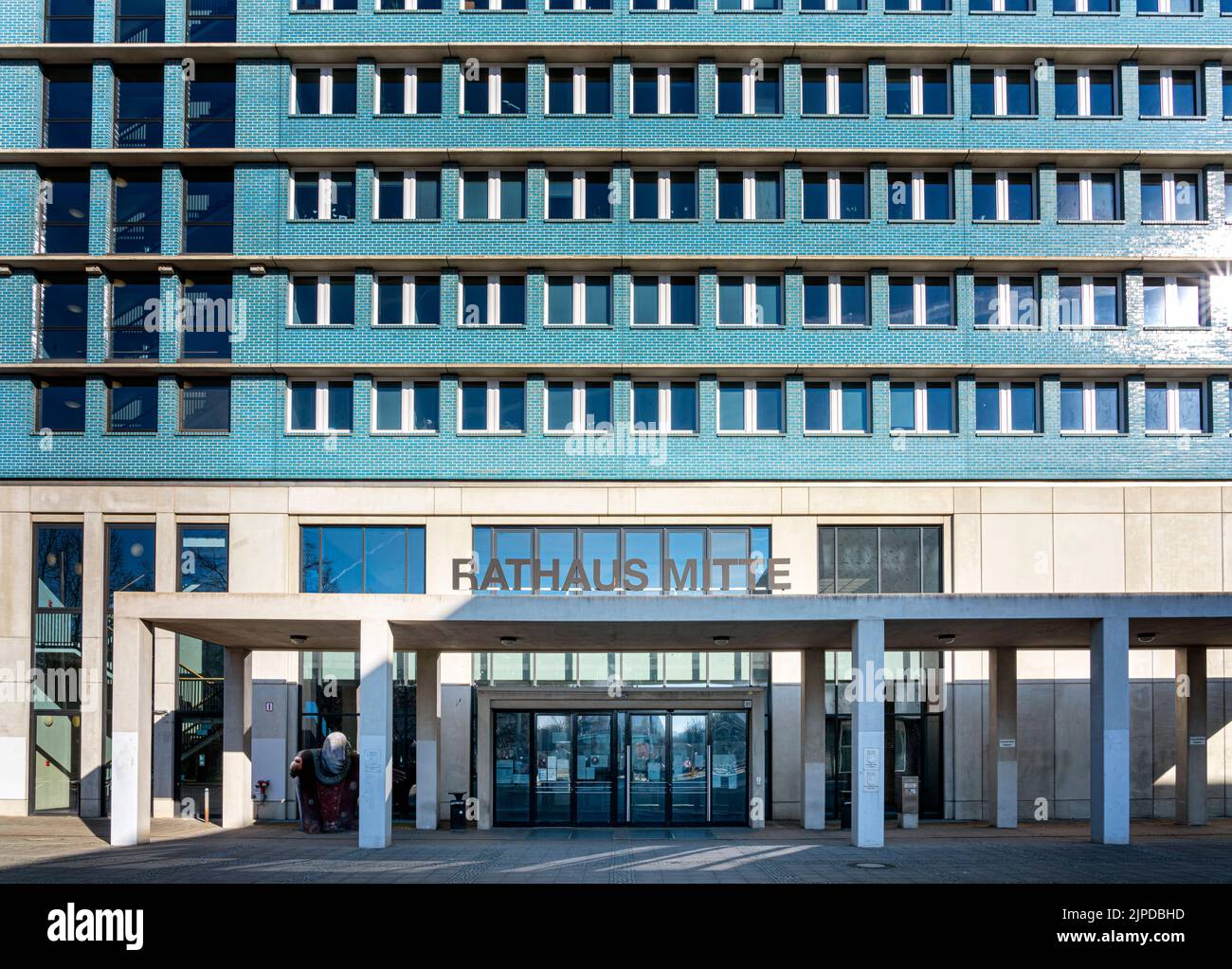 office building, citizen center, bürgeramt rathaus mitte, office ...