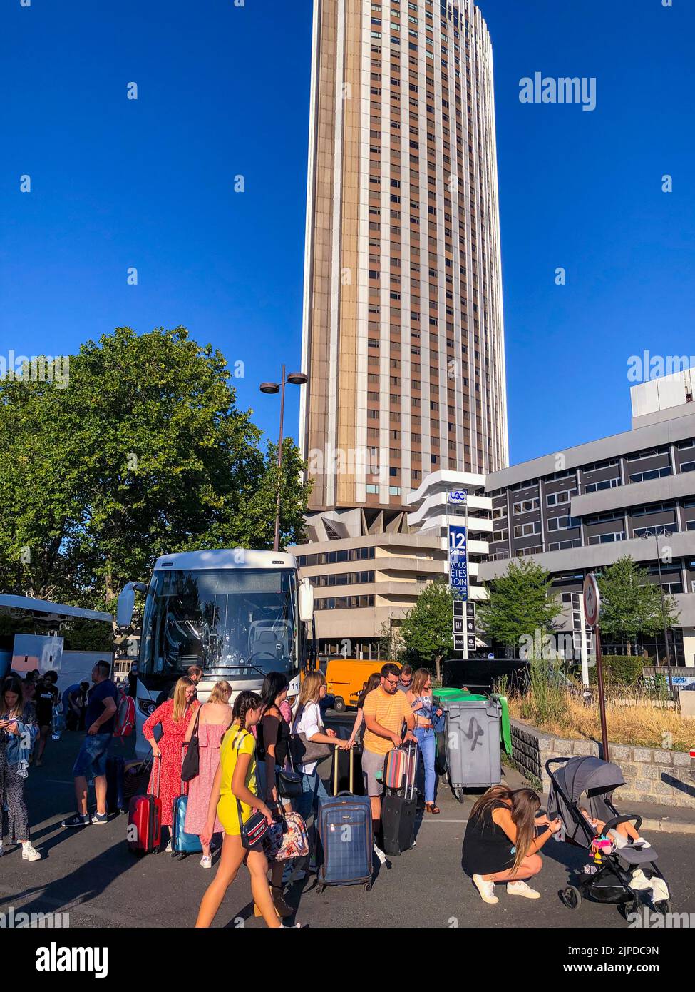 Paris France, Crowd Tourists Getting Off Shuttle Bus, from Low Cost ...