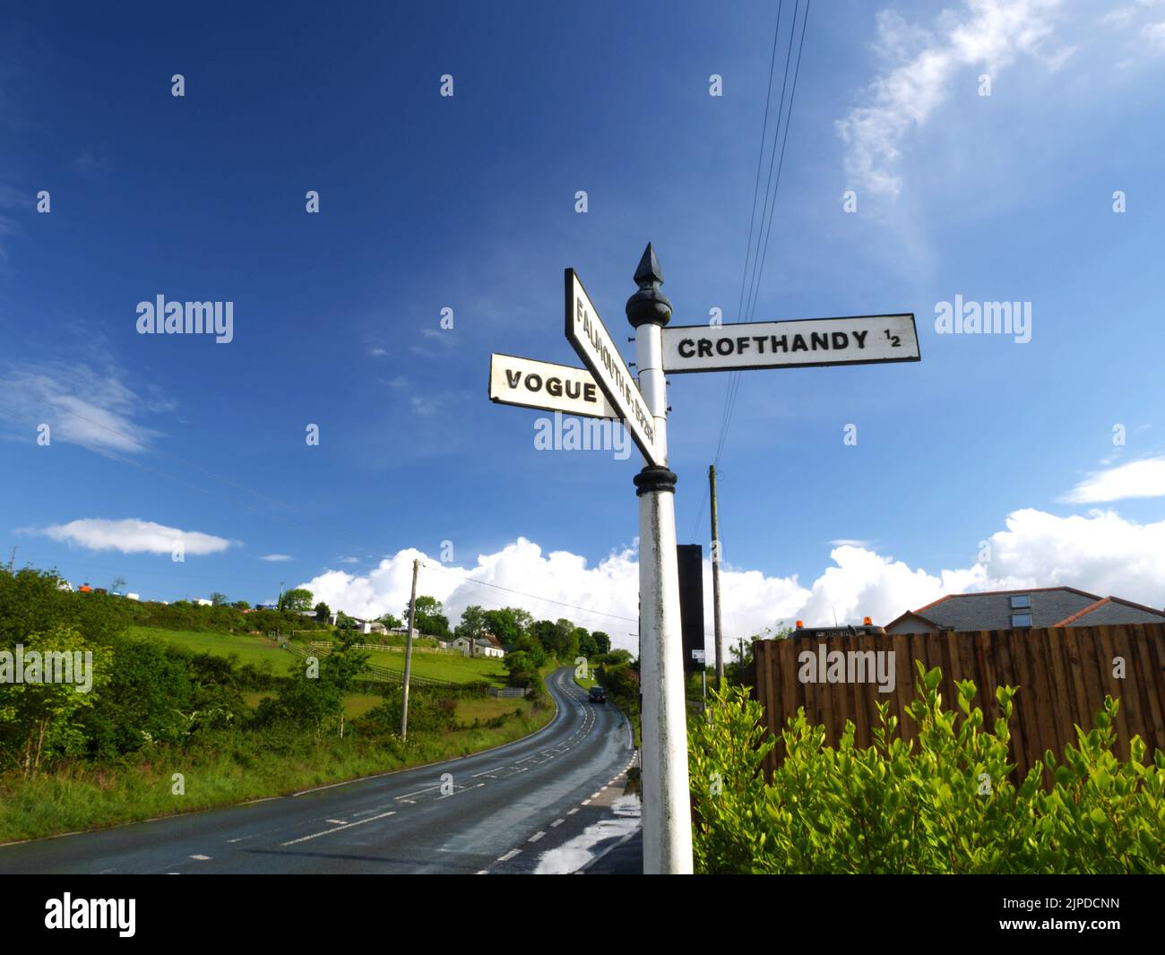 Signpost cornwall hi-res stock photography and images - Alamy