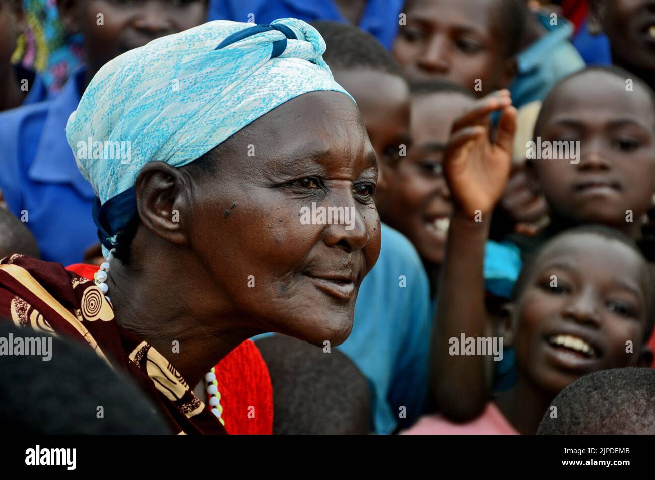 Africa rwanda woman hi-res stock photography and images - Alamy