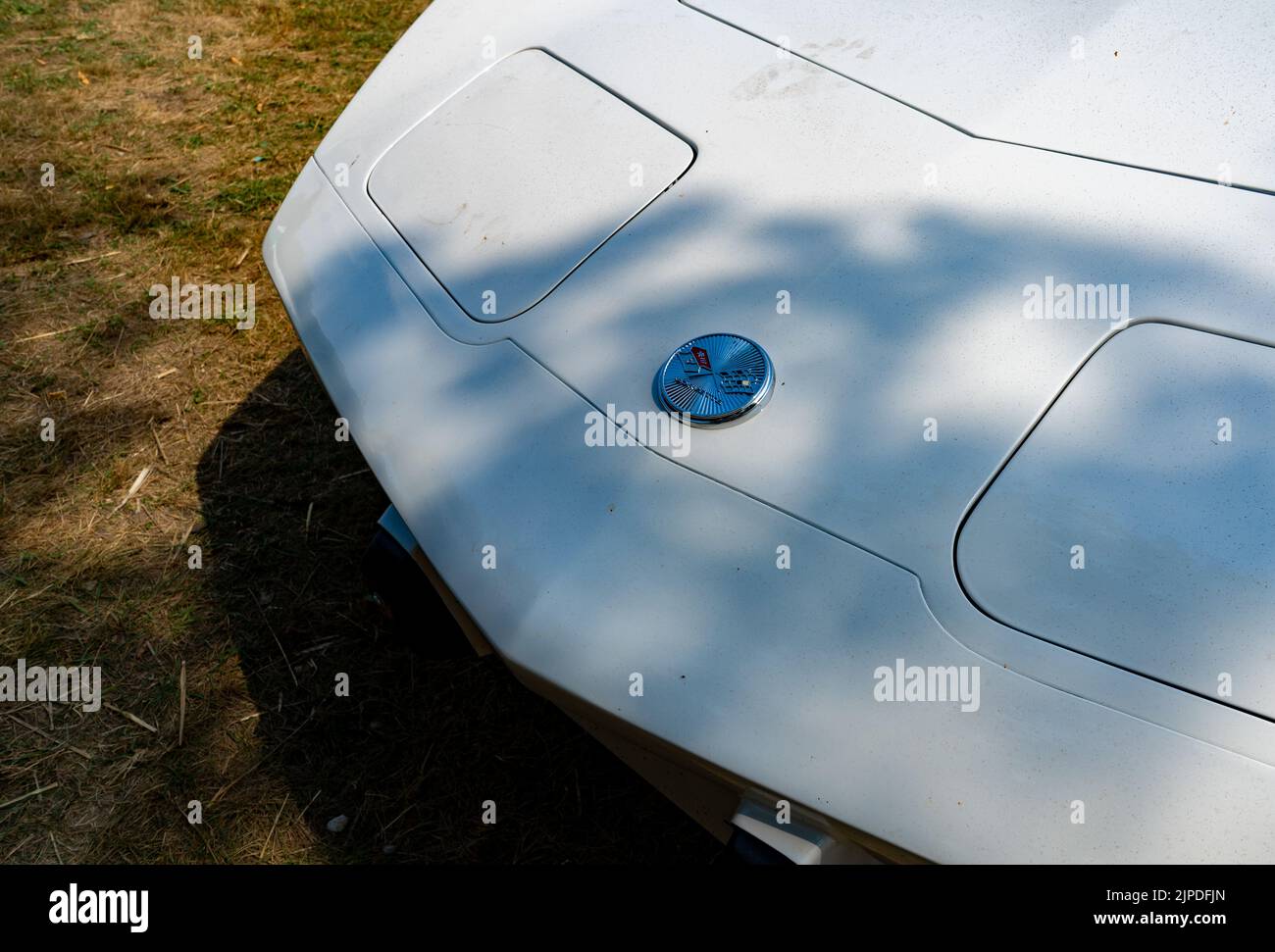 White Corvette car, logo Stock Photo - Alamy