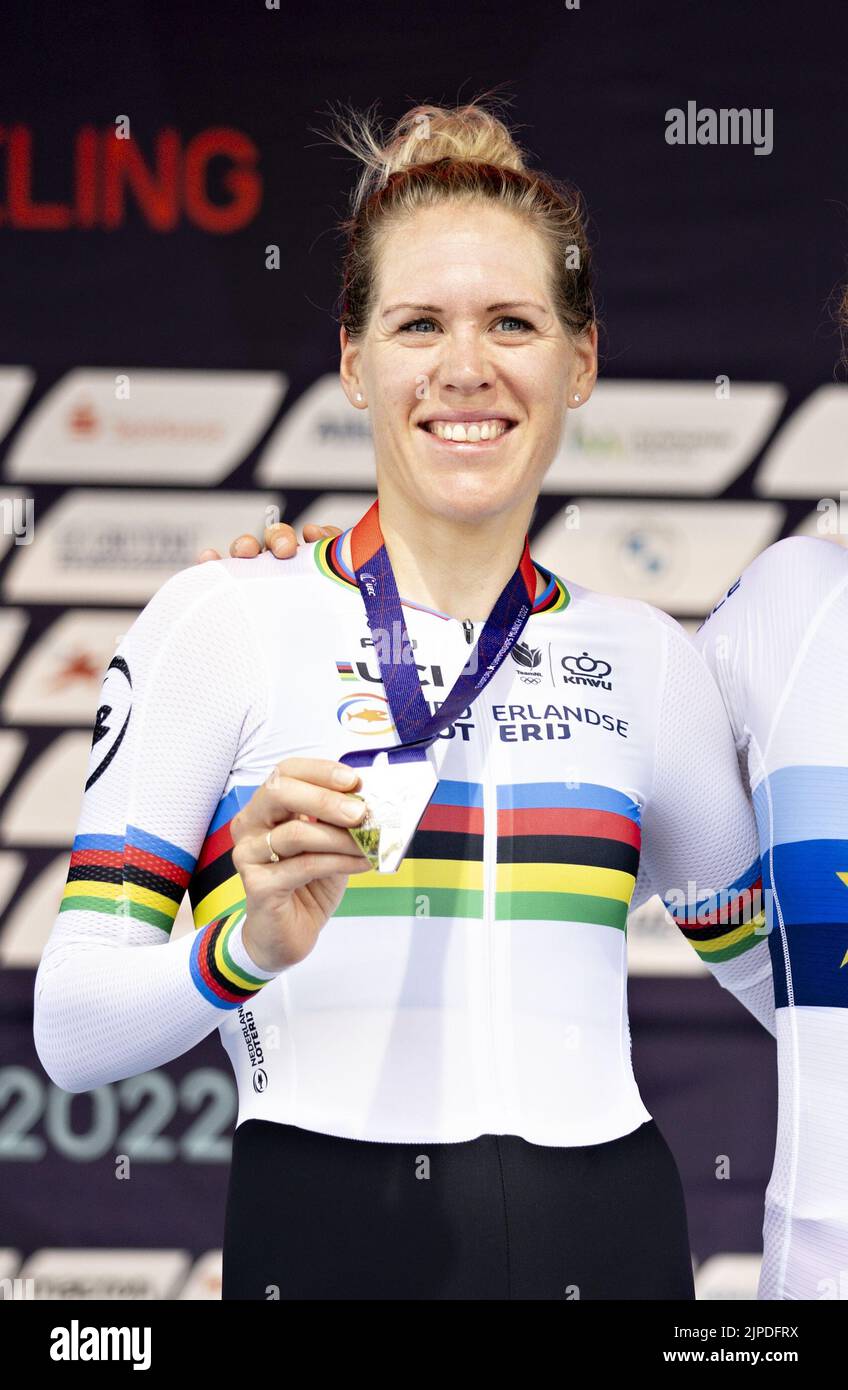 MUNCHEN - Ellen van Dijk won the silver medal for the cycling time ...