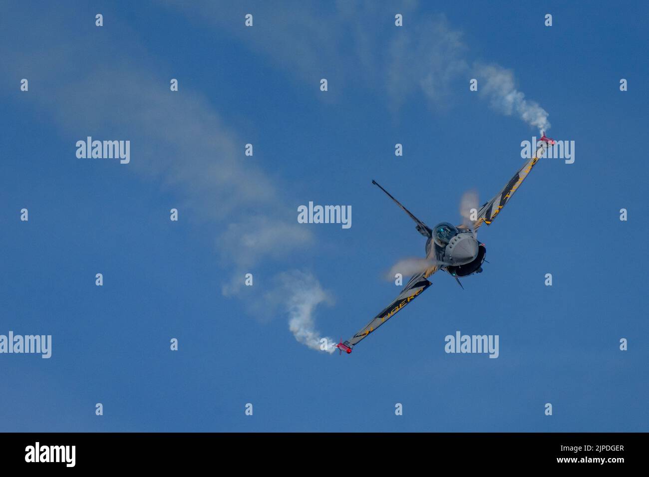 F-16AM of the Belgian Air Component F16 Demo Team Stock Photo - Alamy