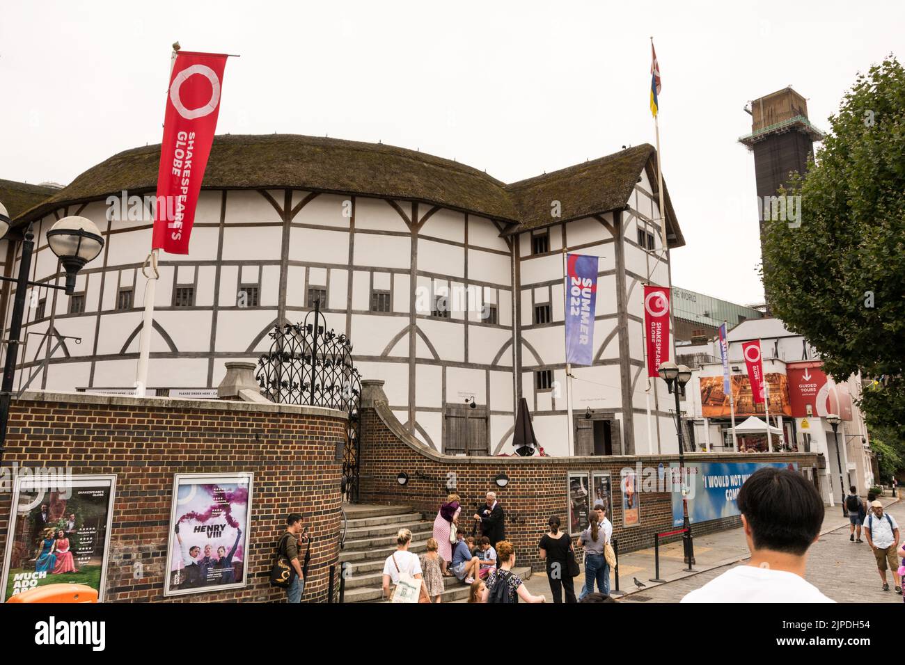 New Globe Theater