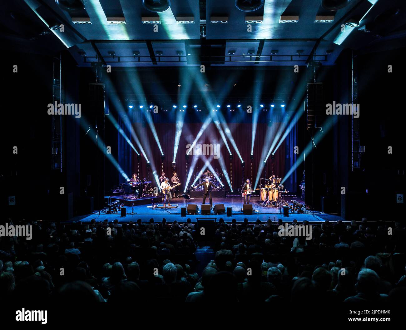 Venue cymru llandudno hi-res stock photography and images - Alamy