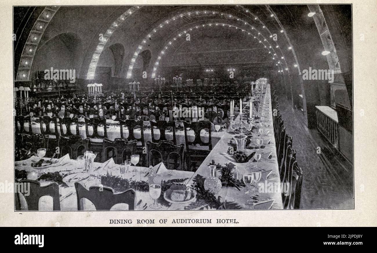 World’s fair hotel chicago hi-res stock photography and images - Alamy