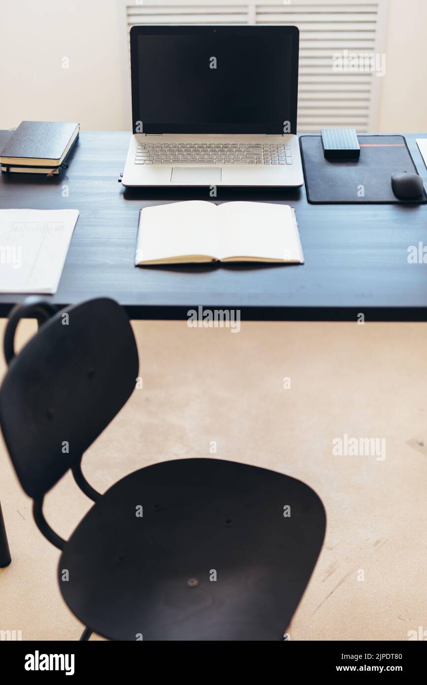 Vacant place hi-res stock photography and images - Alamy