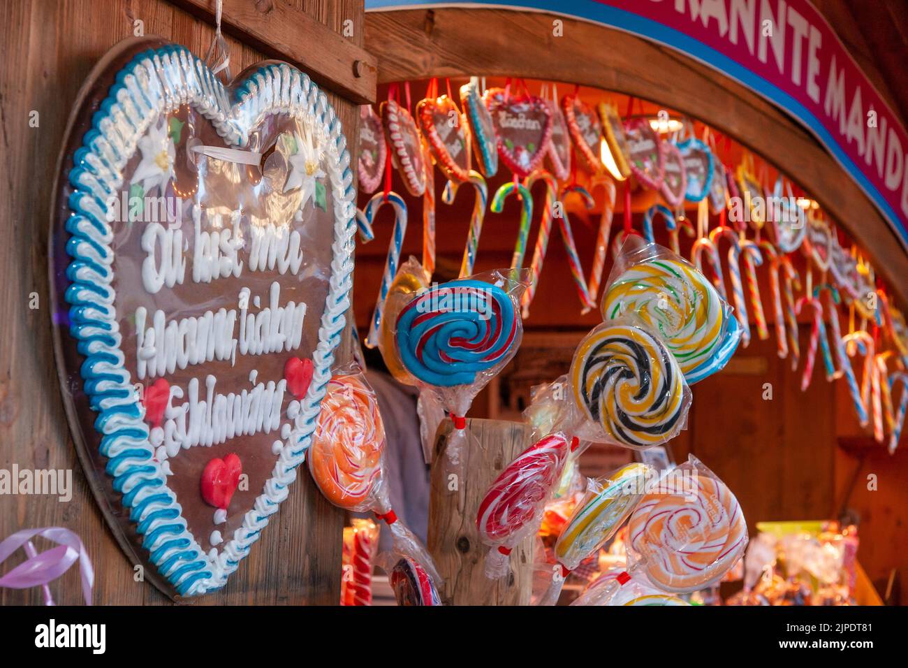 funfair, candy store, fairgrounds, candy stores Stock Photo - Alamy