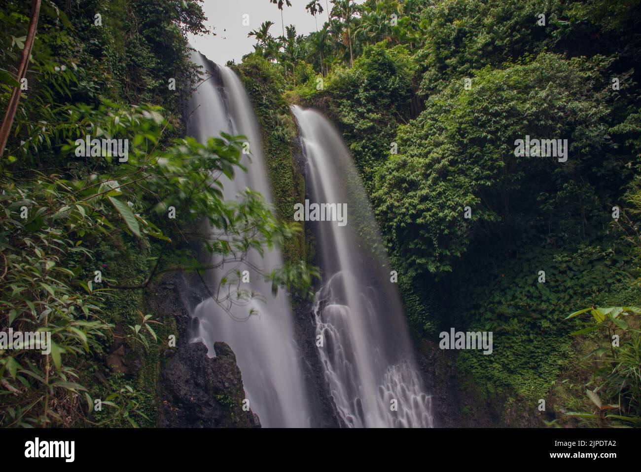 Blang kolam waterfall hi-res stock photography and images - Alamy