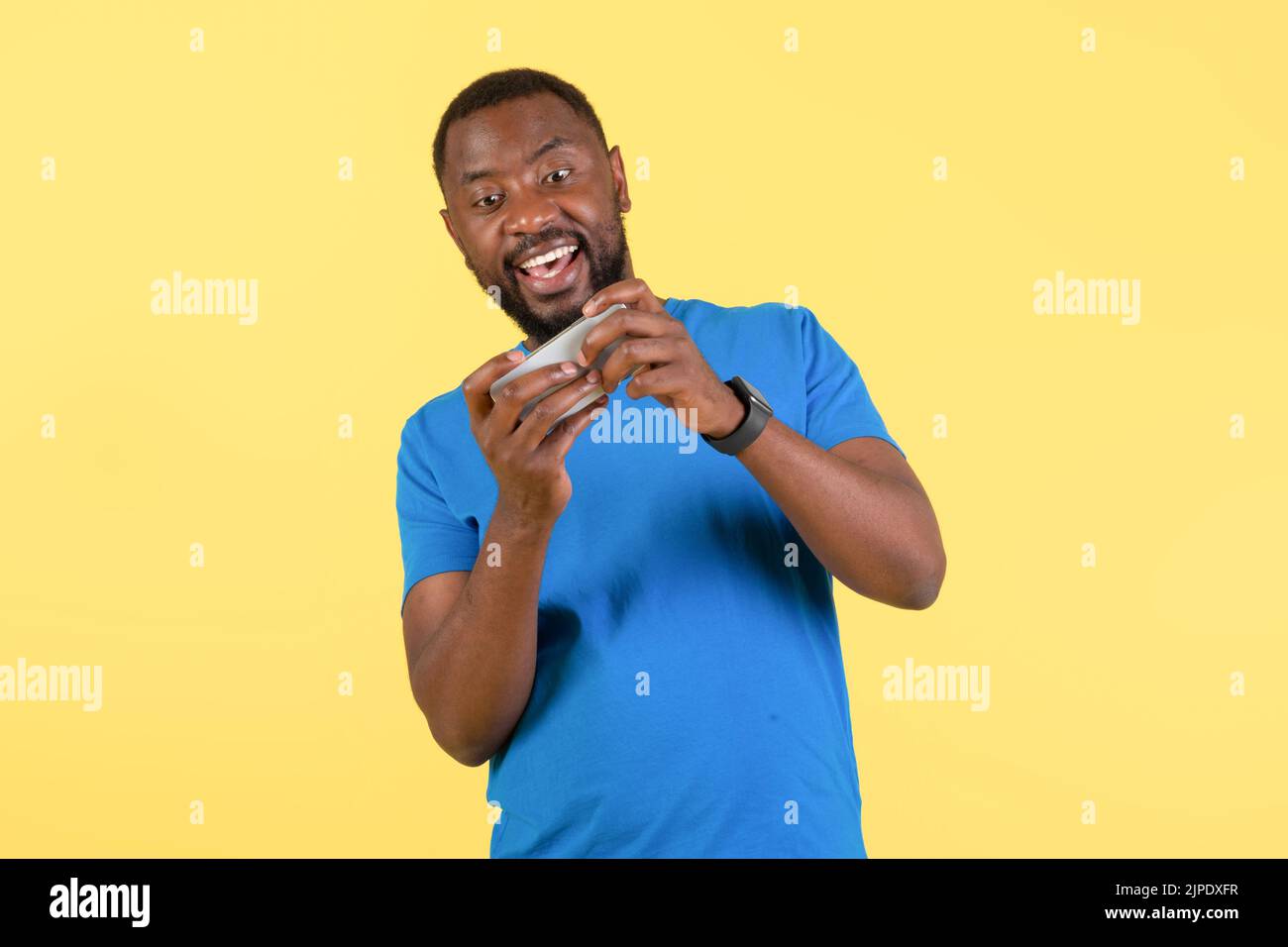 Mobile game addiction hi-res stock photography and images - Alamy