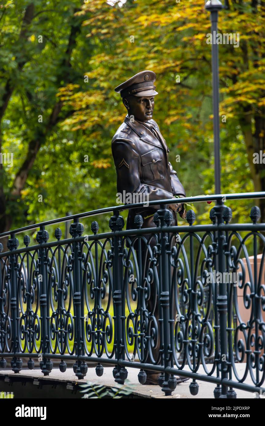 bronze statue, elvis presley, statues Stock Photo - Alamy