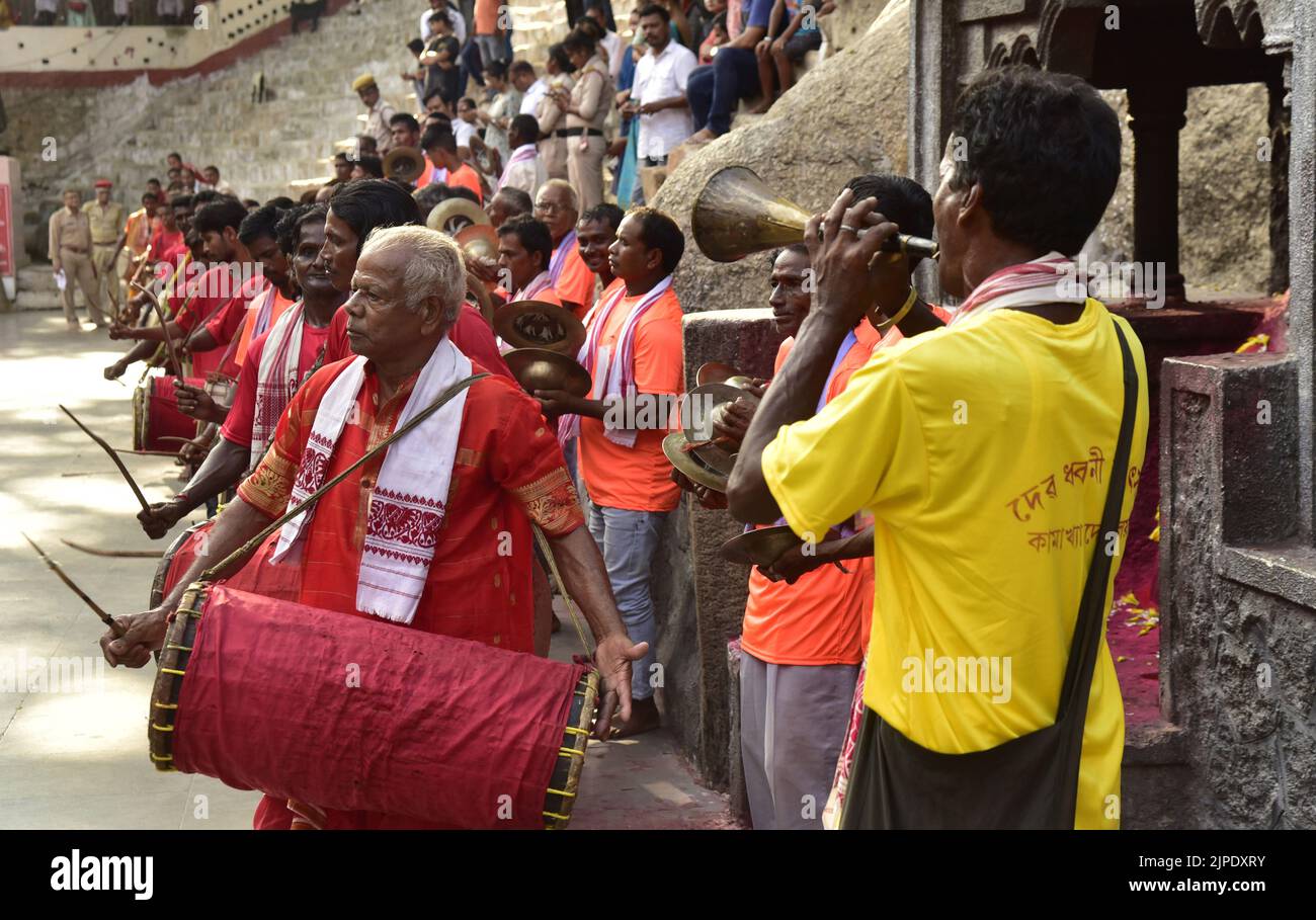 Guwahati, Guwahati, India. 17th Aug, 2022. Devotees plays drums during ...