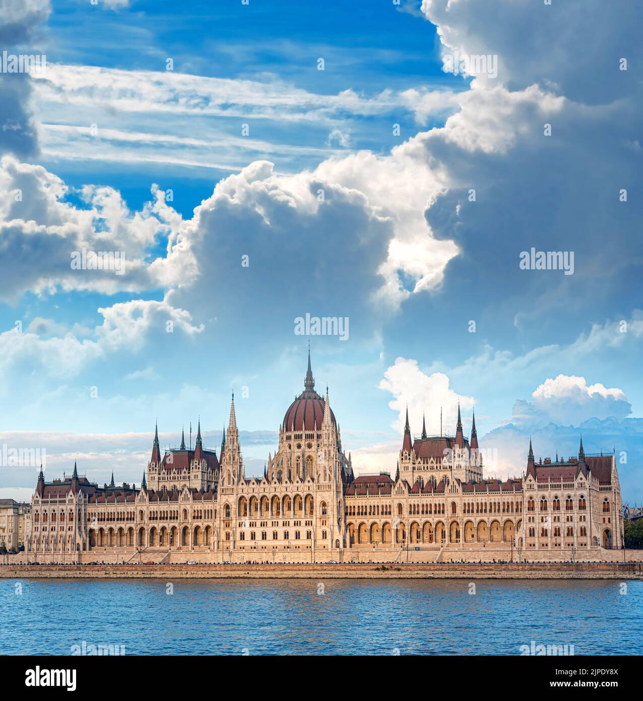 Hungarian capital city hi-res stock photography and images - Alamy