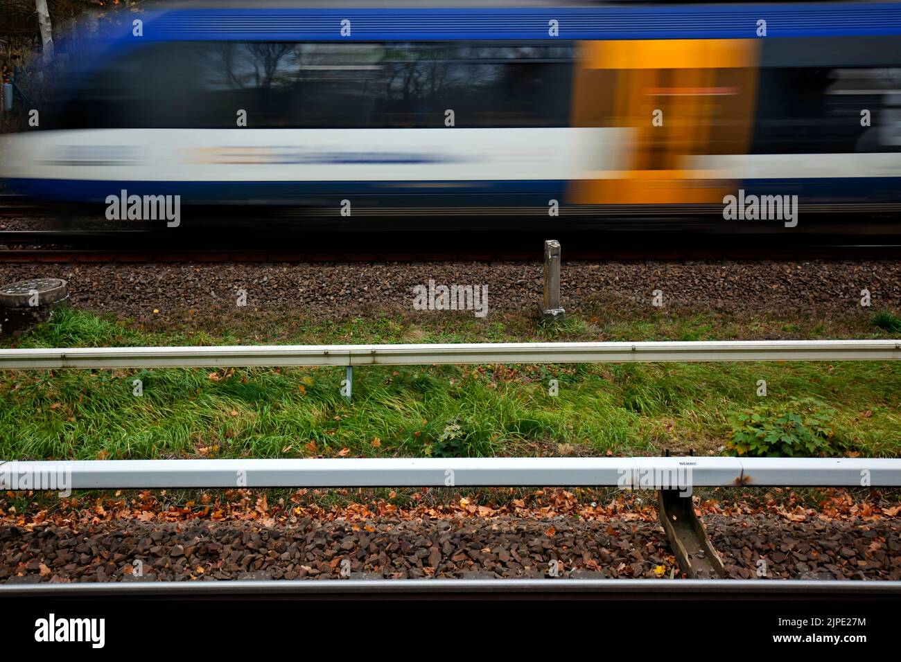 blurred motion, sports track, thoroughfare, blur, blured, blurred ...
