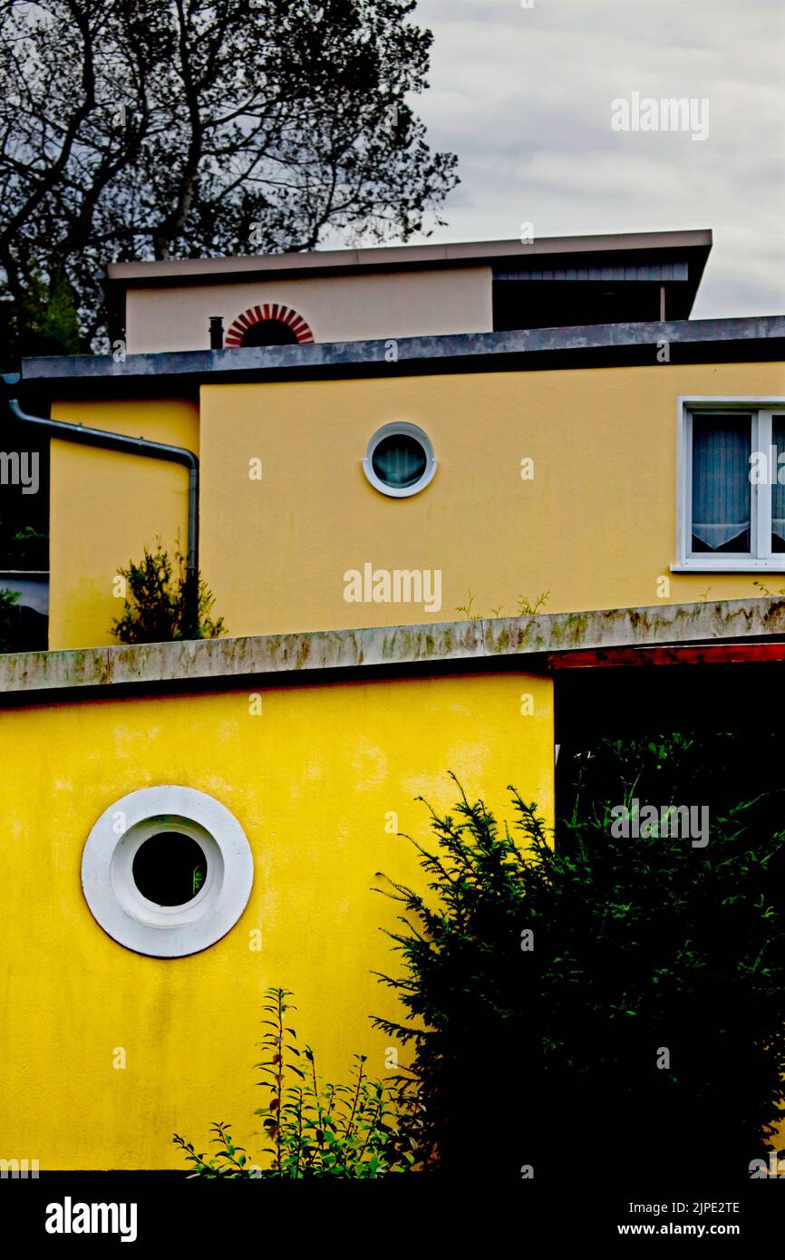 row house, detached house, row houses, detached houses Stock Photo - Alamy