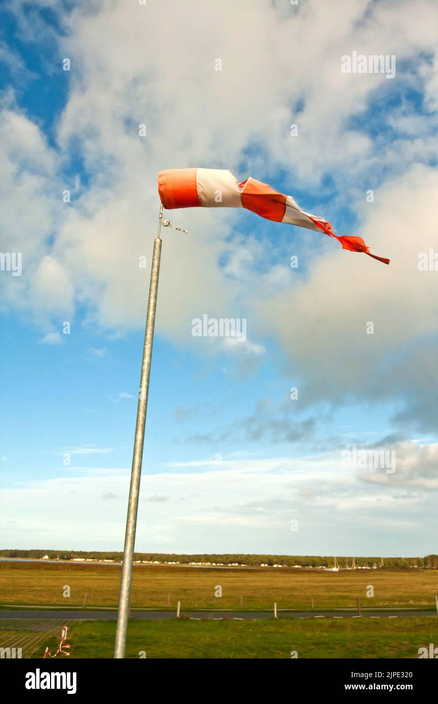 Wind strengths hi-res stock photography and images - Alamy