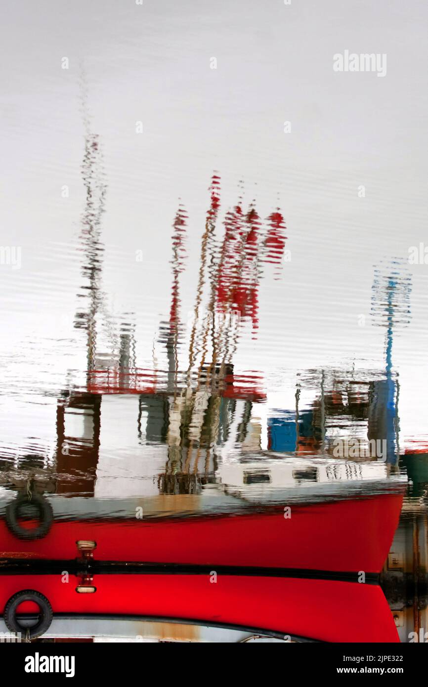 boat, water surface, mirror image, distorted, boats, water surfaces ...