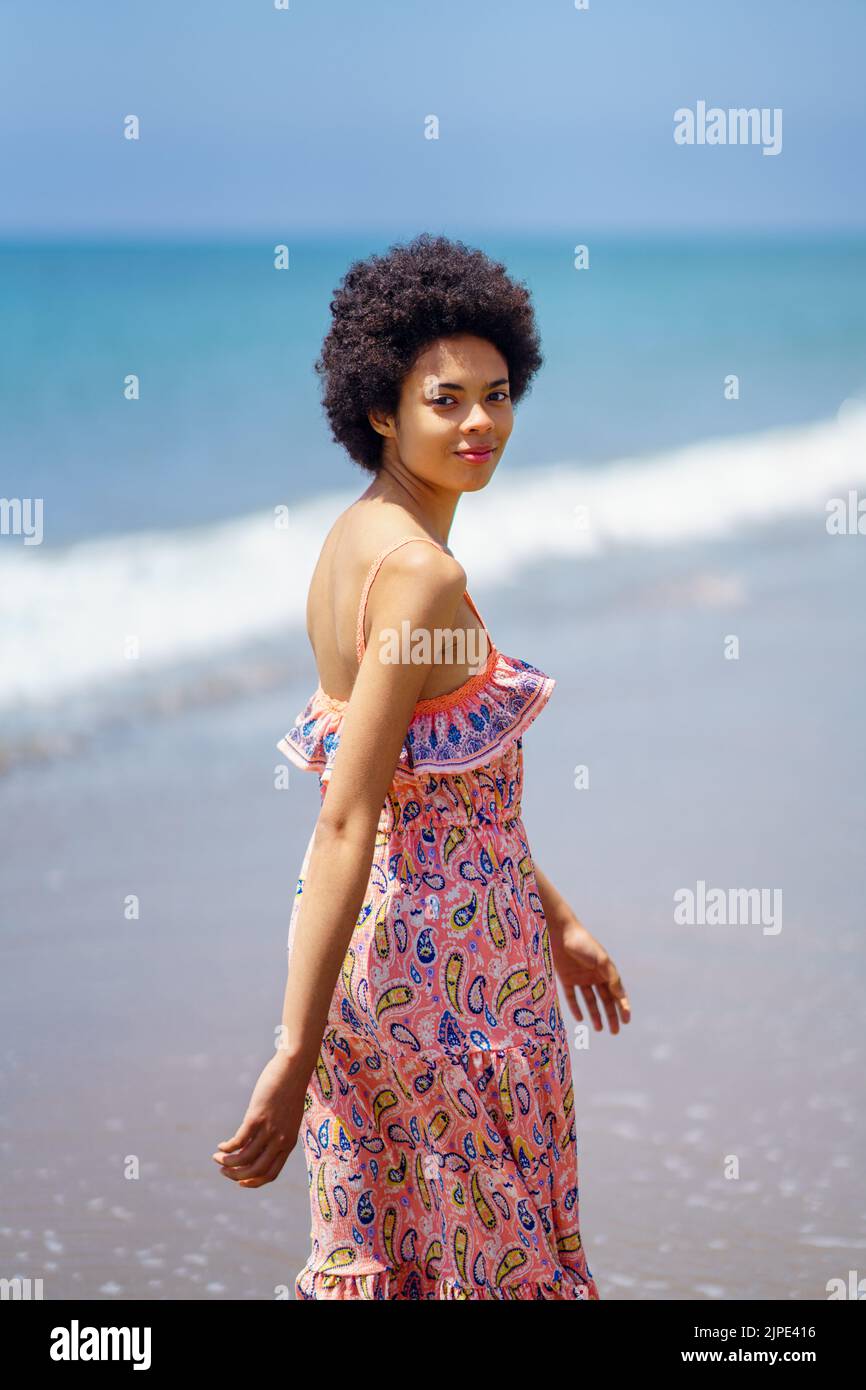 Endless seashore hi-res stock photography and images - Alamy