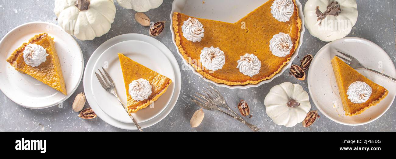 Traditional Autumn Pumpkin Pie. Homemade American Pumpkin pie topped ...