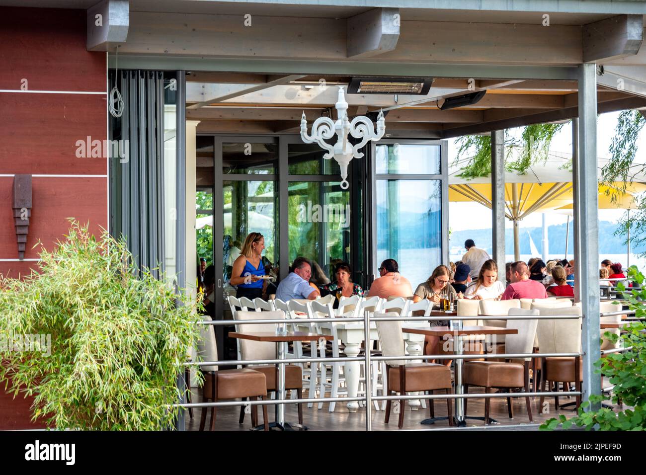 Riva ristorante hi-res stock photography and images - Alamy