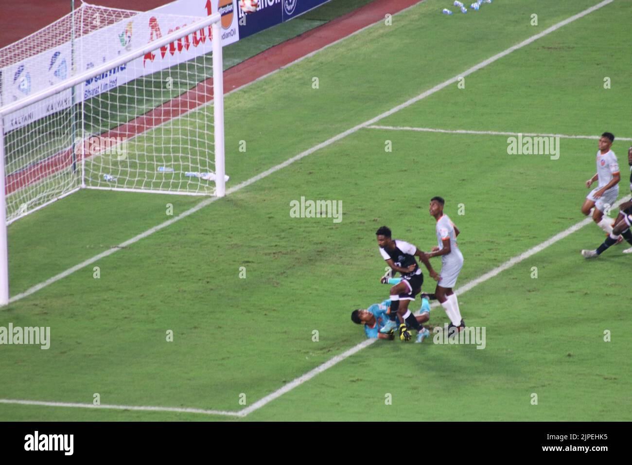 Kolkata, West Bengal, India. 16th Aug, 2022. Mohammedan SC with Black ...