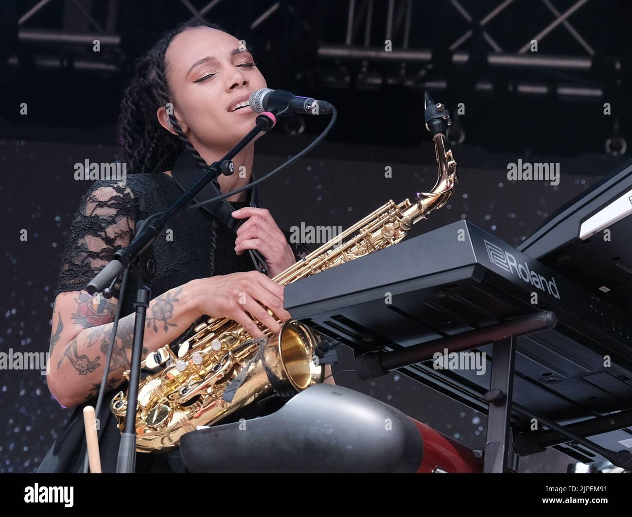 Winchester, UK. 14th Aug, 2022. Marcia Richards, female vocalist, alto ...