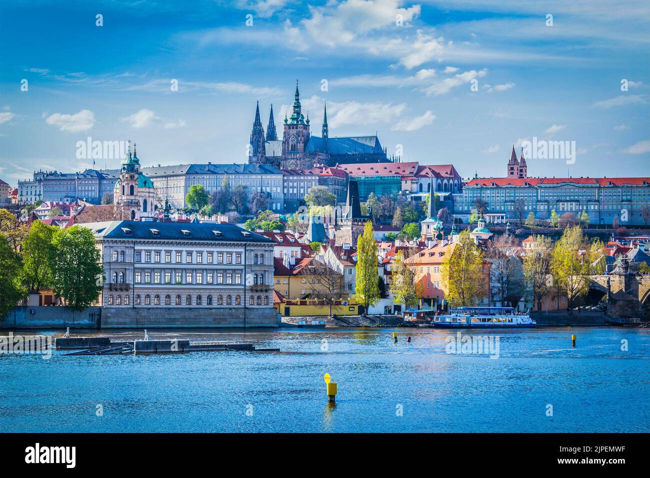 prague, vltava river, prague castle, pragues, vltava, gradchany ...