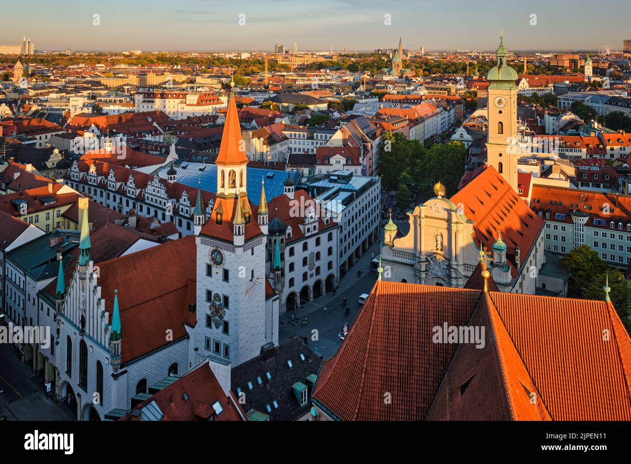 munich, old town hall, marienplatz, munichs, marienplatzs Stock Photo - Alamy