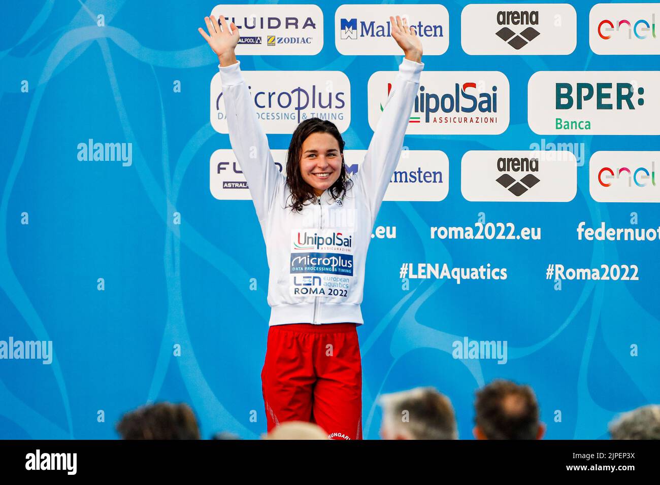 Womens 400m freestyle victory ceremony hi-res stock photography and ...