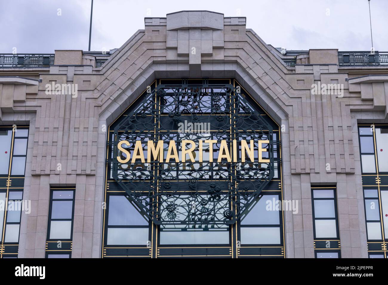 France paris facade samaritaine hi-res stock photography and images - Alamy