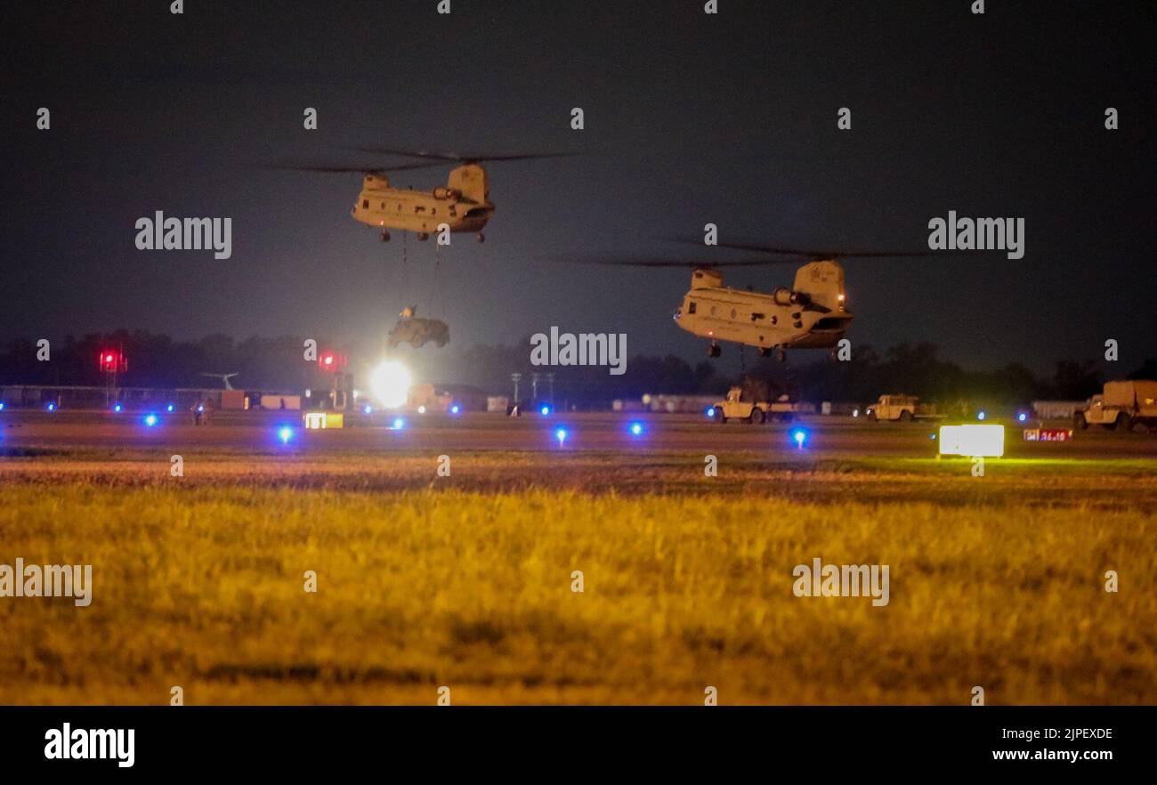 Soldiers with the 3rd Brigade Combat Team, 101st Airborne Division (Air ...