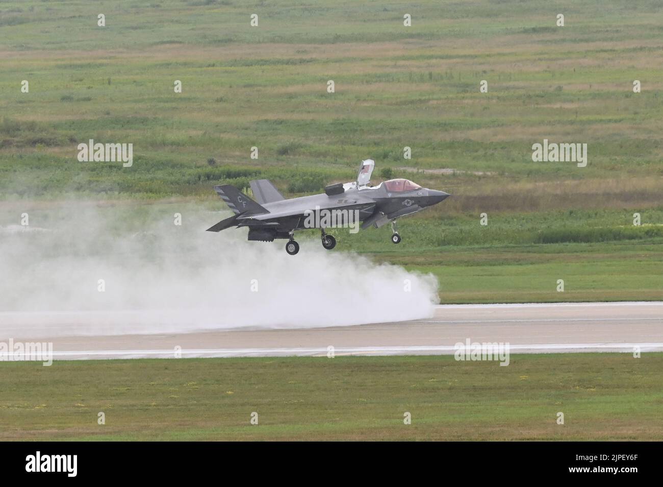 A U.S. Marine Corps F-35B Lightning II with Marine Fighter Attack ...
