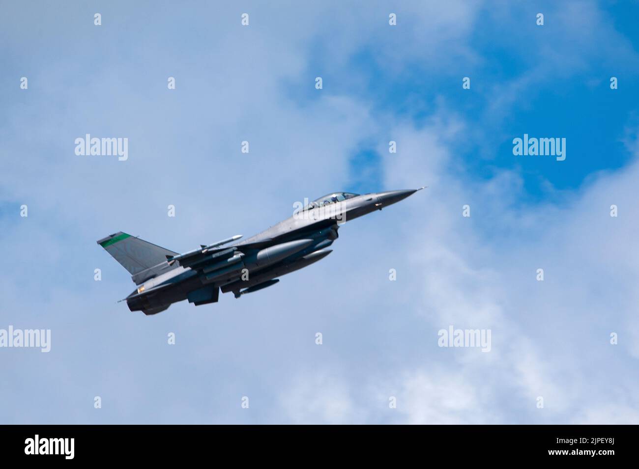 A U.S. Air Force F-16 Fighting Falcons assigned to the Ohio National ...