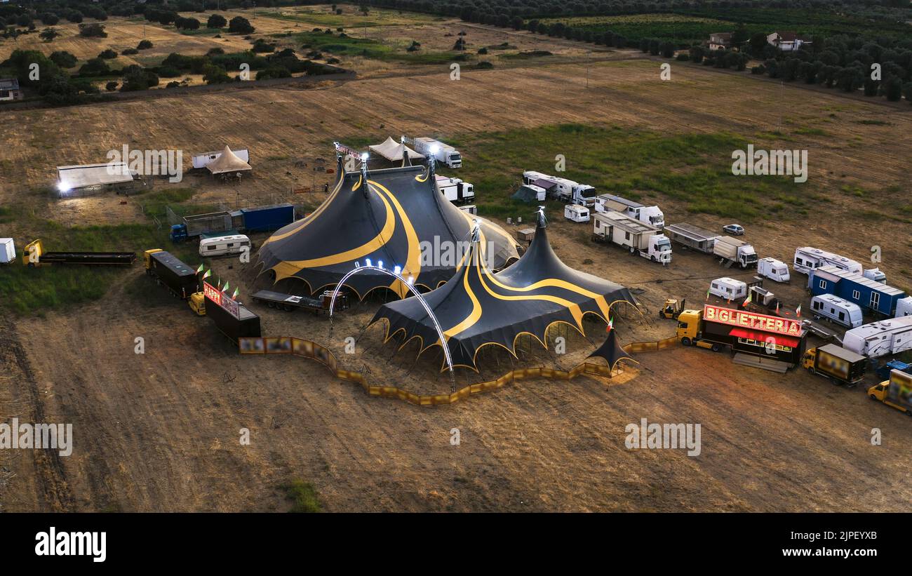 Circus parade tent hi-res stock photography and images - Alamy
