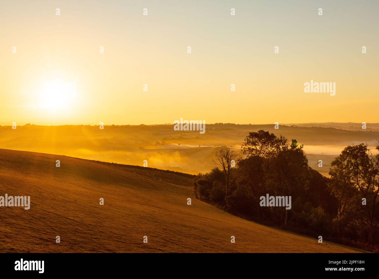 Sunrise, Taw Valley, High Bickington, North Devon, England, United ...