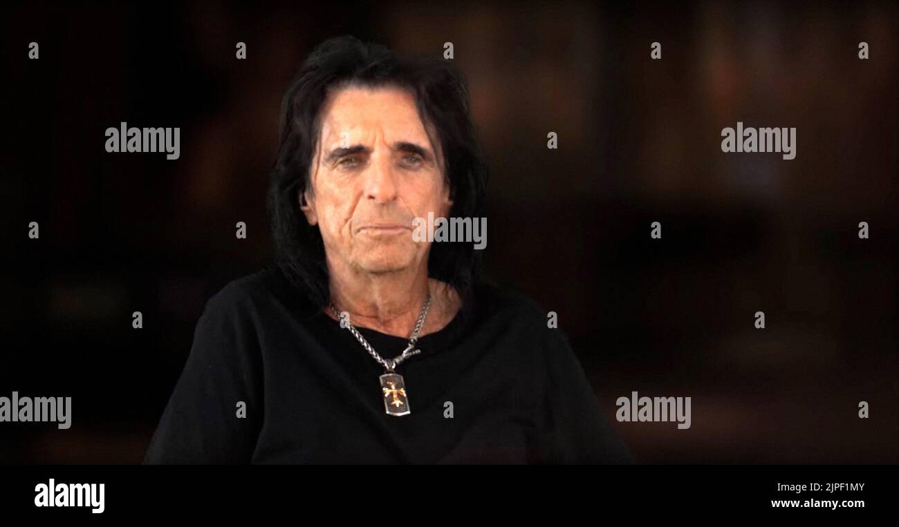NIGHTCLUBBING: THE BIRTH OF PUNK ROCK IN NYC, Alice Cooper, 1970s, 2022 ...