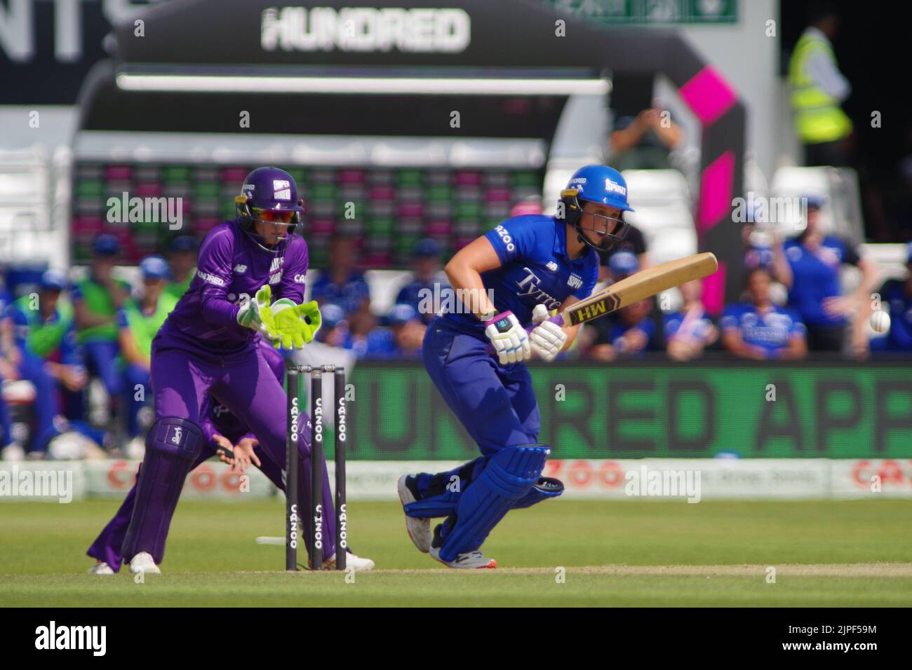Leeds, England, 14 August 2022. Grace Scrivens batting for London ...
