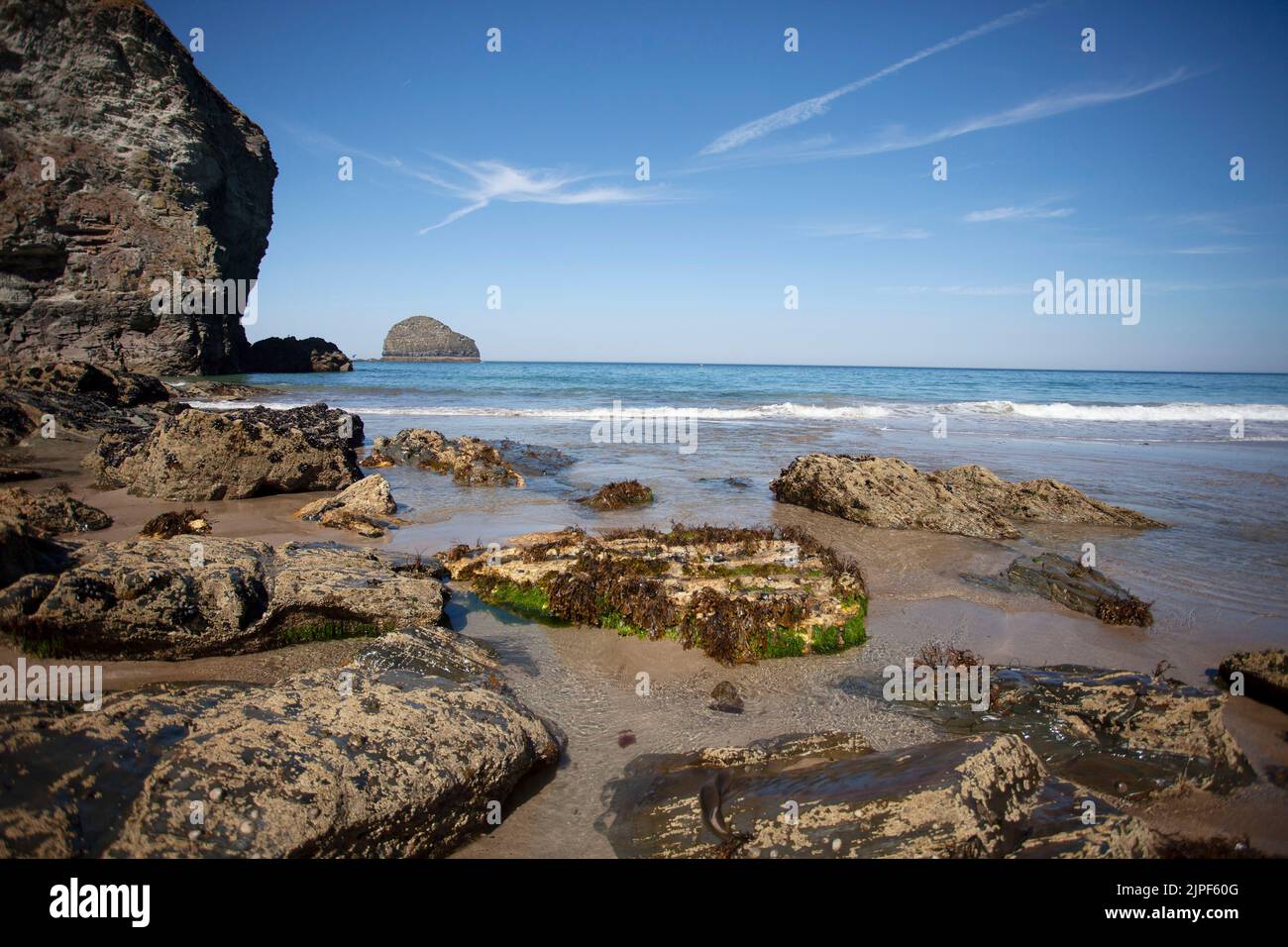 Trebarwith Strand Beach. Cornwall, England Stock Photo - Alamy