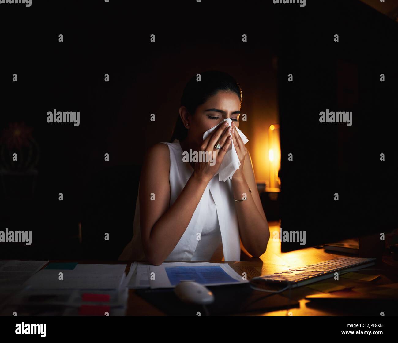 Its not a productive condition to work in. a young businesswoman ...