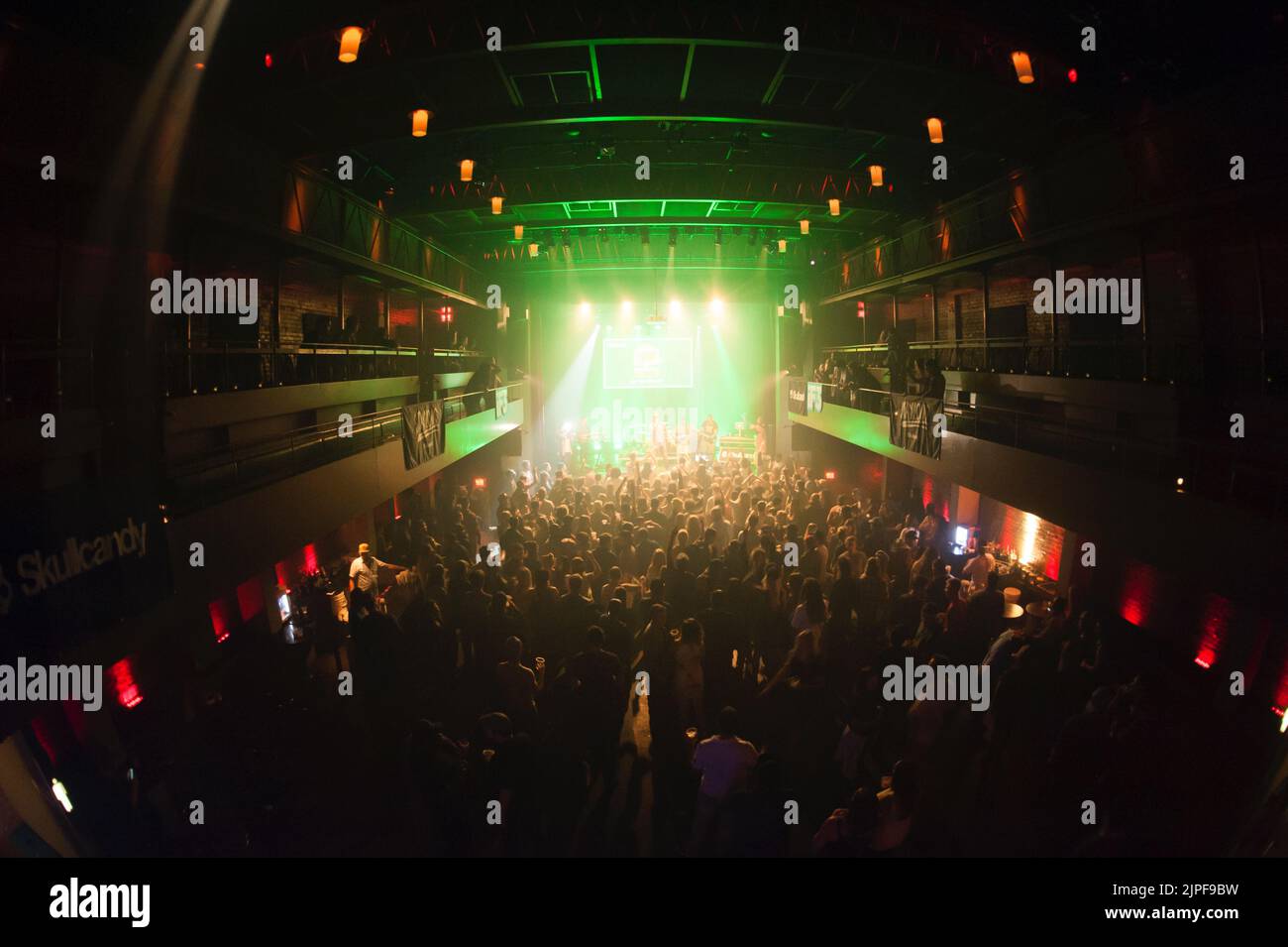 Mtelus montreal hi-res stock photography and images - Alamy